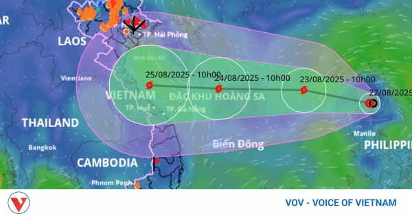 Vietnam braces for heavy rain as typhoon Kajiki heads to central coast